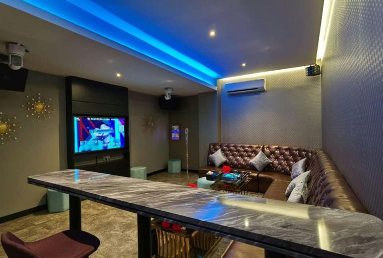 7 Best Karaoke (KTVs) In JB To Sing Your Heart Out